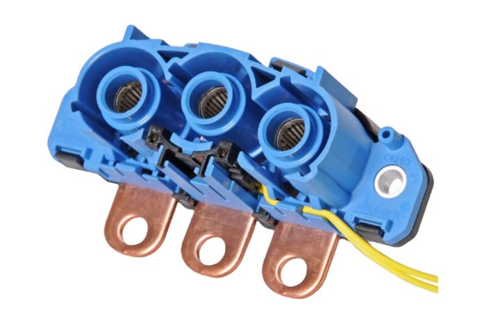 Amphenol Automotive | 8mm Female Receptacle 3way
